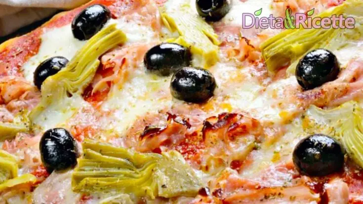 Pizza capricciosa fatta in casa Ricetta con impasto della pizza in teglia